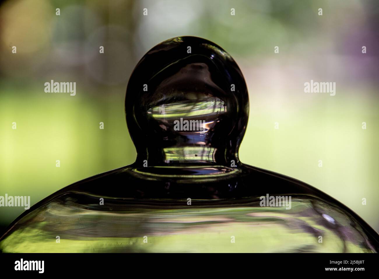 Glassman hi-res stock photography and images - Alamy