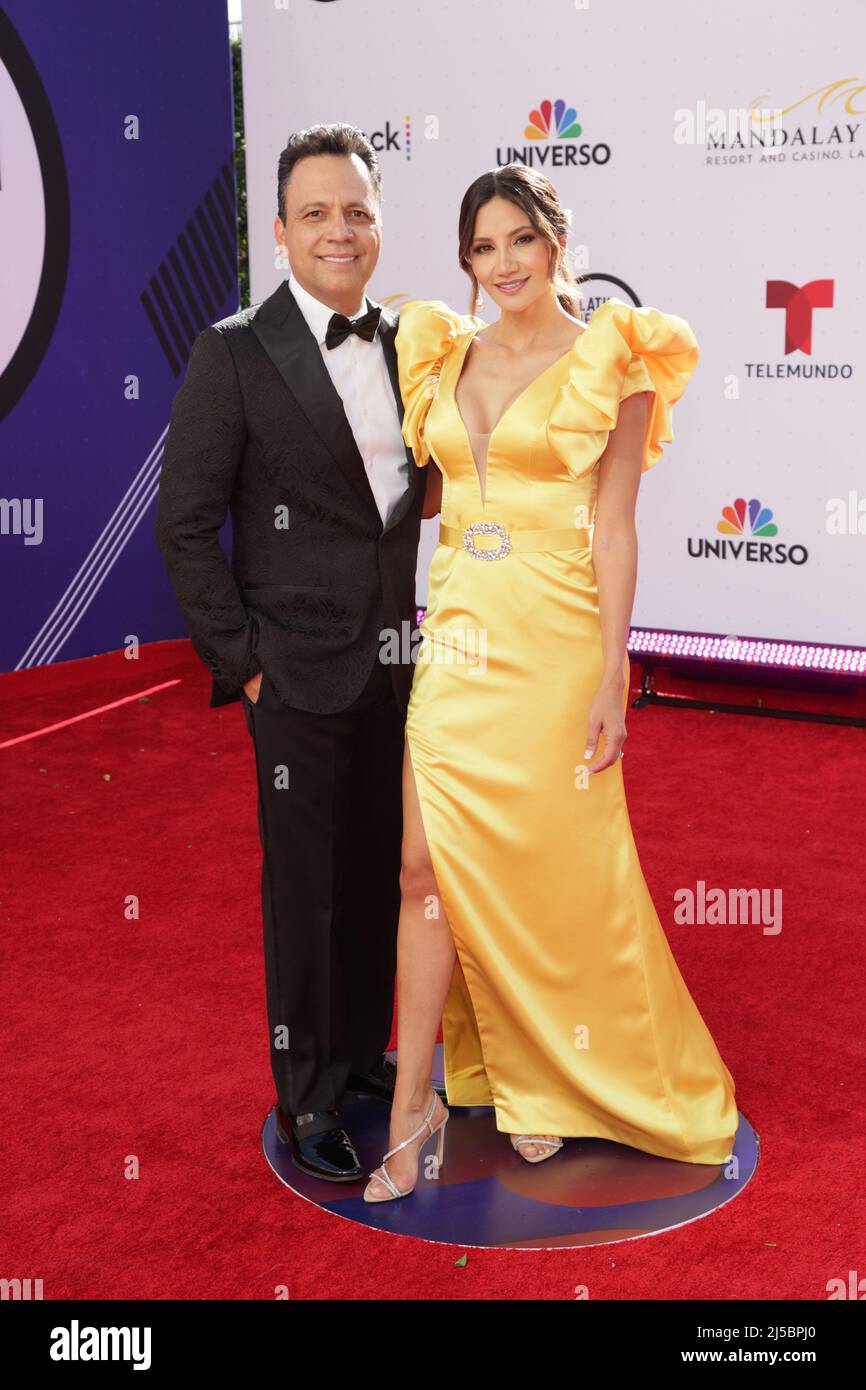 Omar velasco and argelia atilano hi-res stock photography and images ...