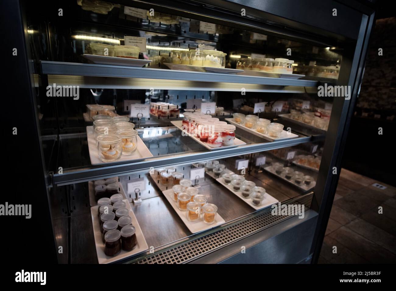 JW Cafe @ JW Marriott Bangkok International Buffet Restaurant Sukhumvit ...