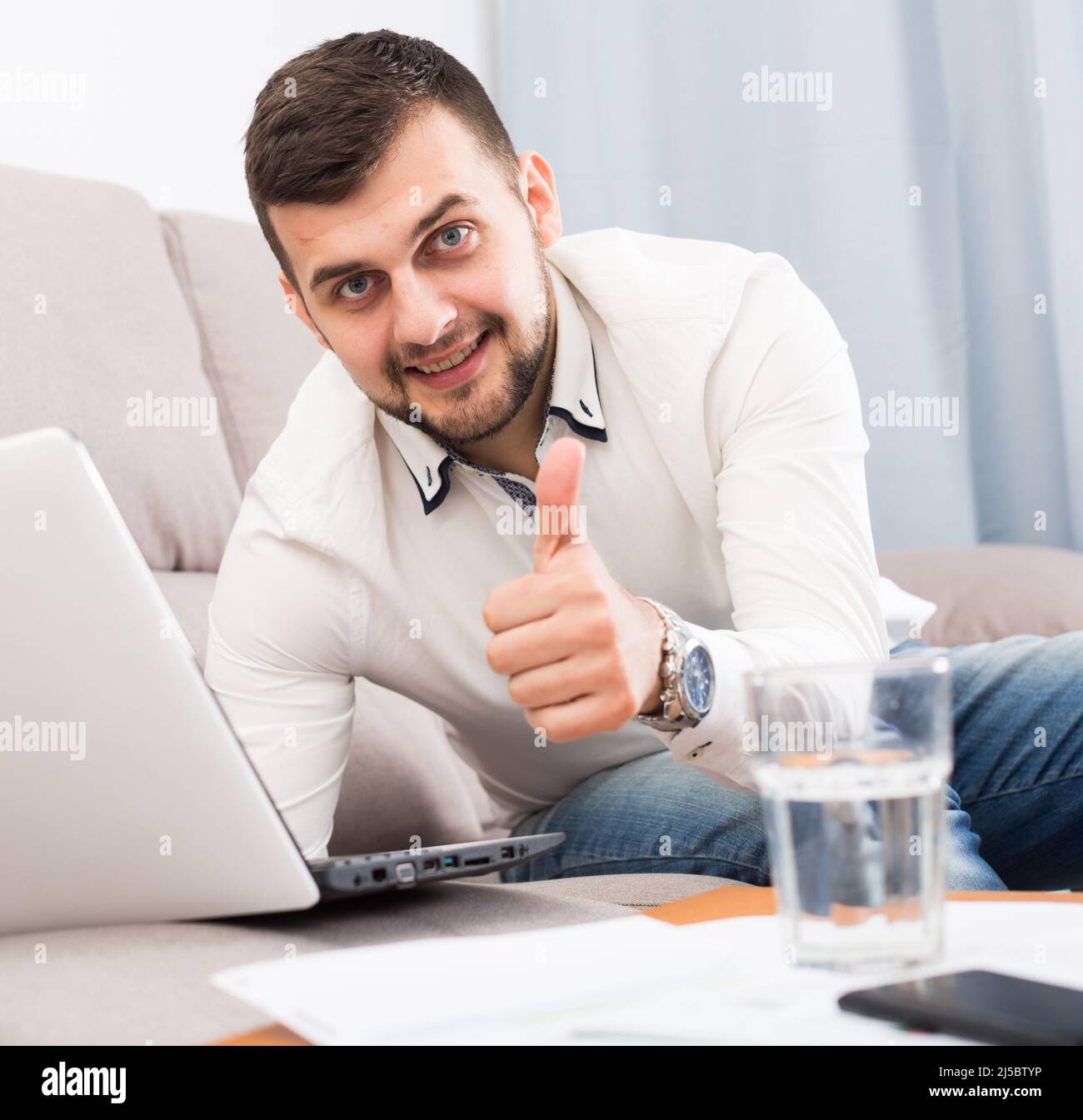 Activity booking hi-res stock photography and images - Alamy