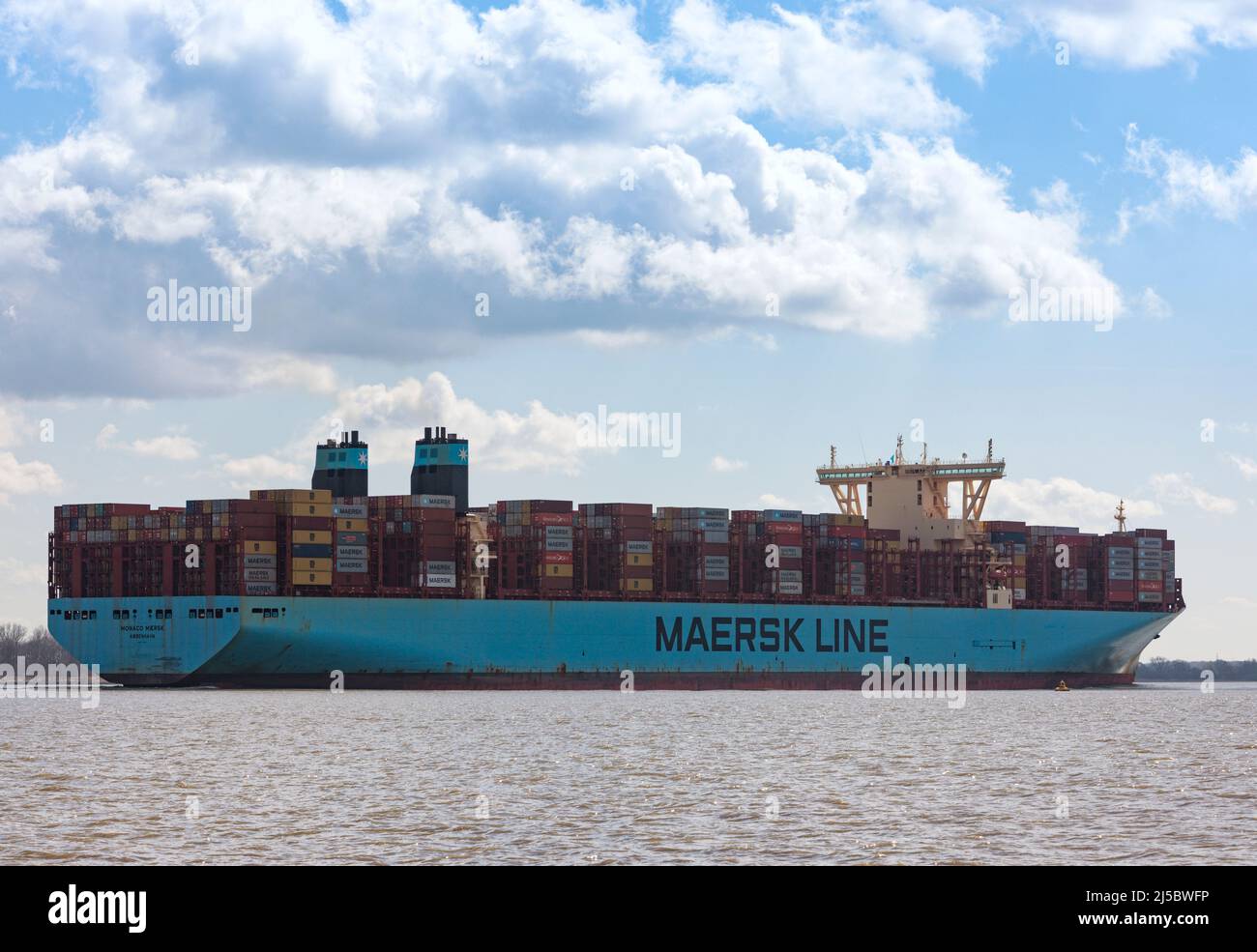 Container ship MONACO MAERSK on Elbe river heading to Hamburg Stock ...