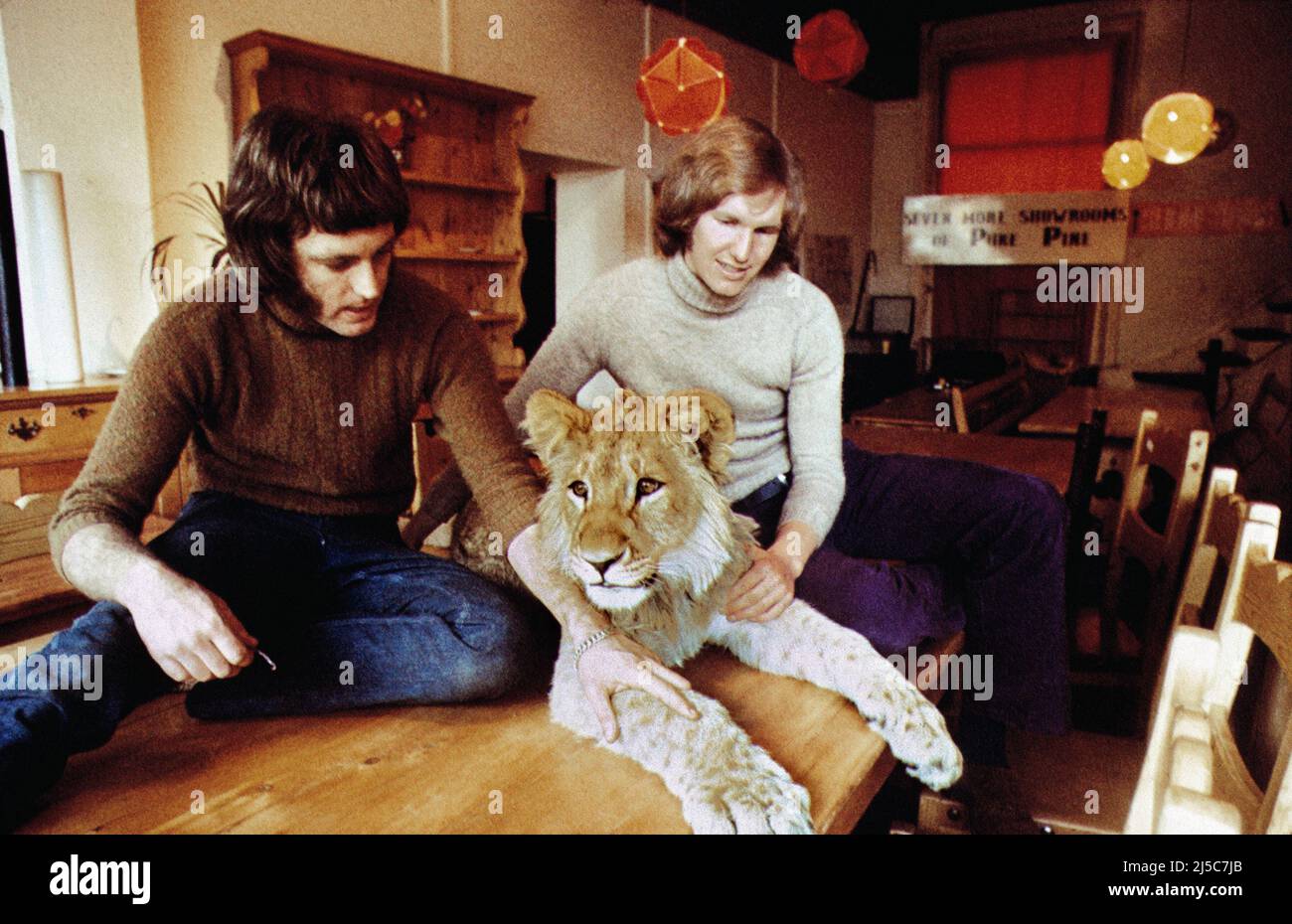 Christian london hi-res stock photography and images - Alamy