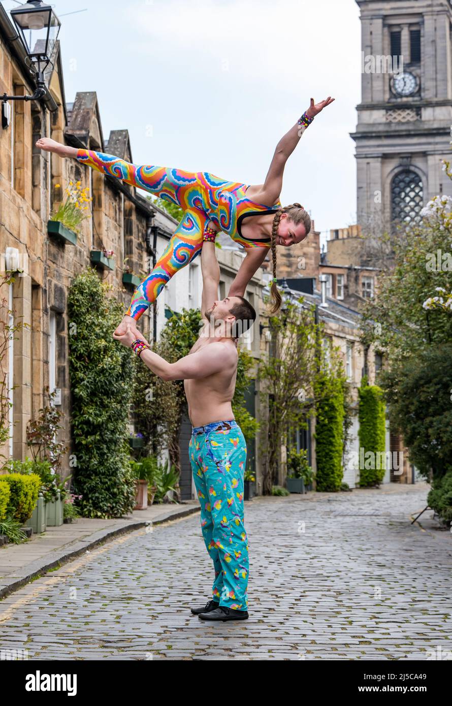 Circus Lane, Edinburgh, Scotland, UK, 22 April 2022. Cirqulation Circus ...