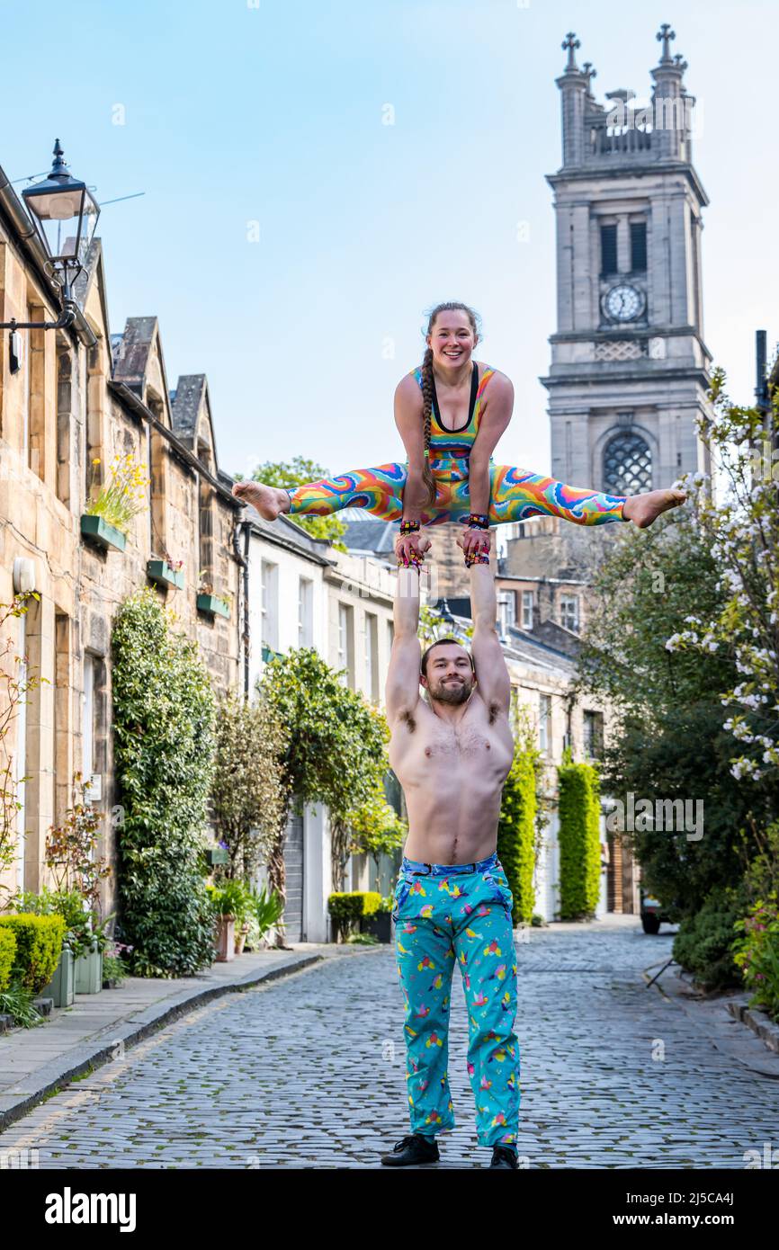 Circus Lane, Edinburgh, Scotland, UK, 22 April 2022. Cirqulation Circus ...