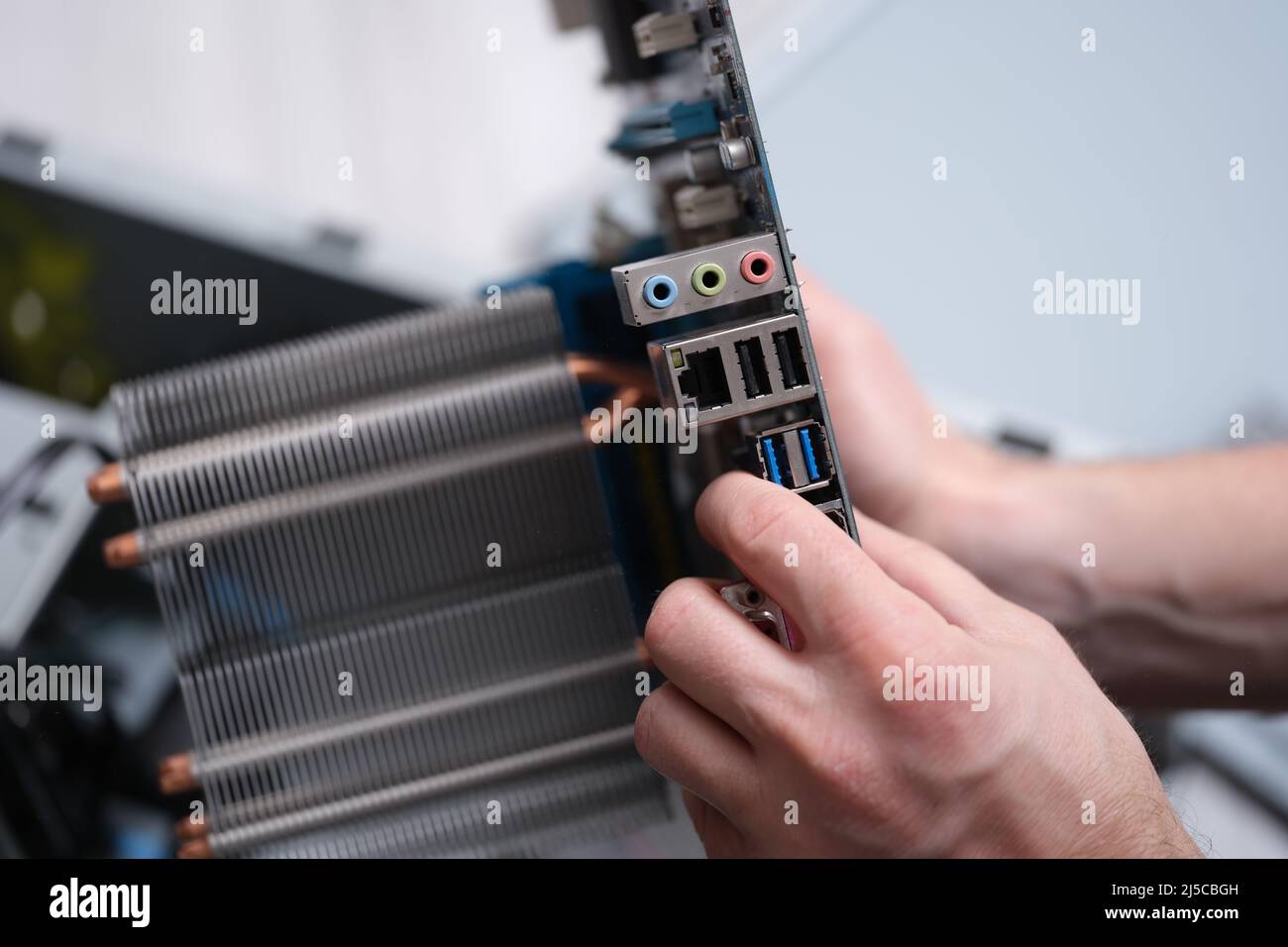 Repair assembly hi-res stock photography and images - Alamy