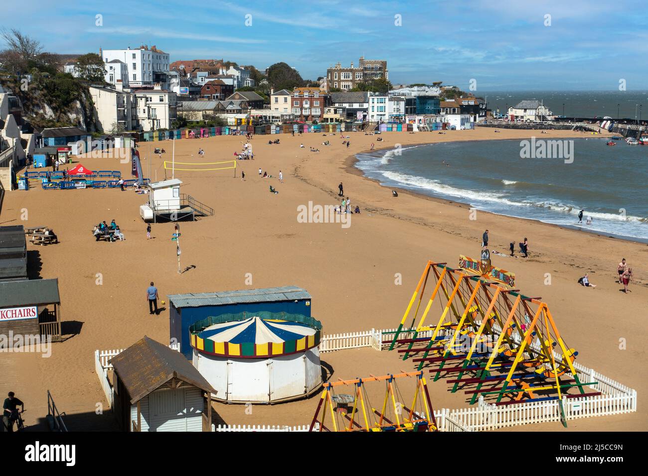 Spring season images hi-res stock photography and images - Alamy