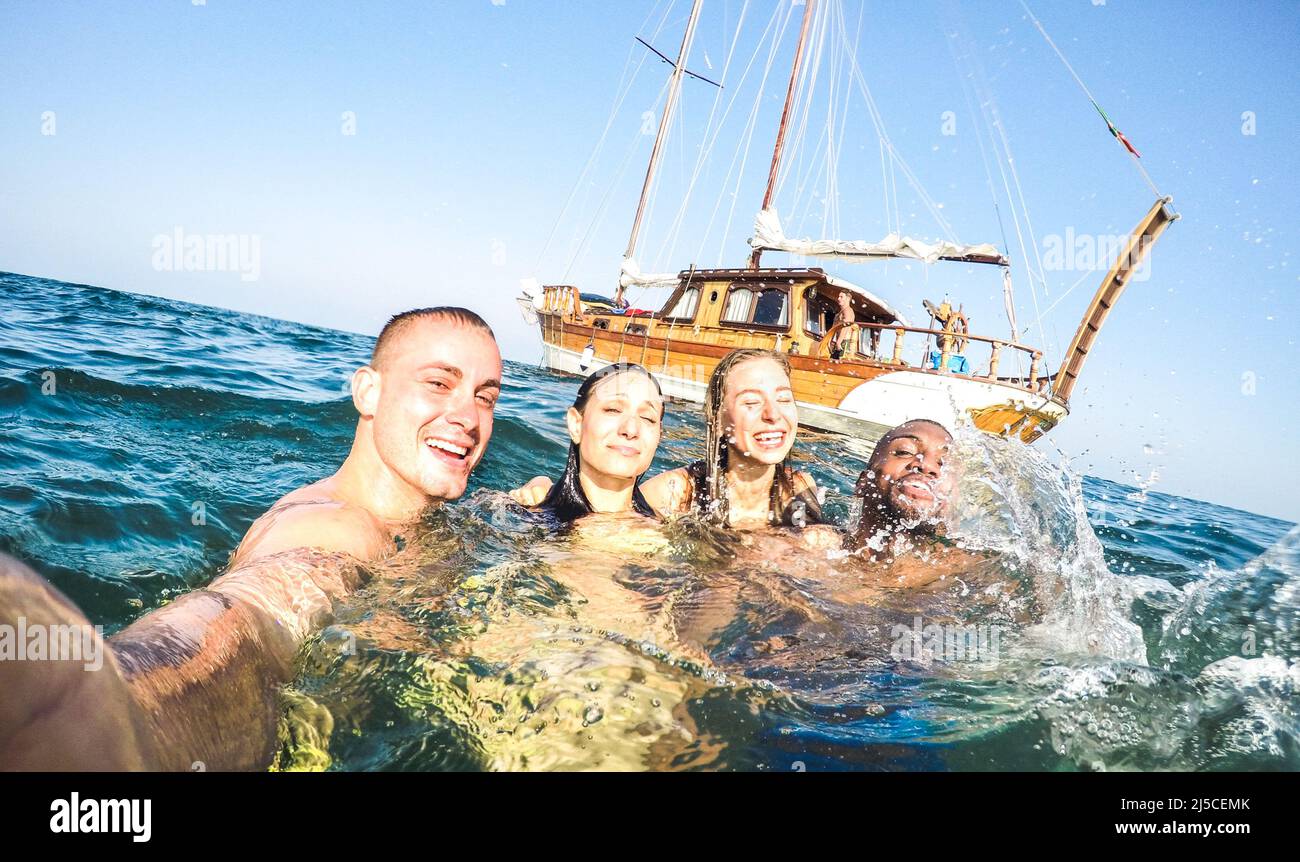 Day trip party catamaran hi-res stock photography and images - Alamy