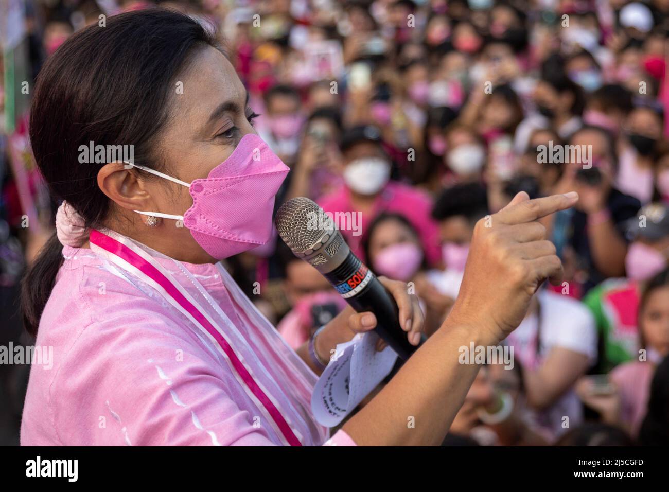 Rally for leni robredo hi-res stock photography and images - Alamy