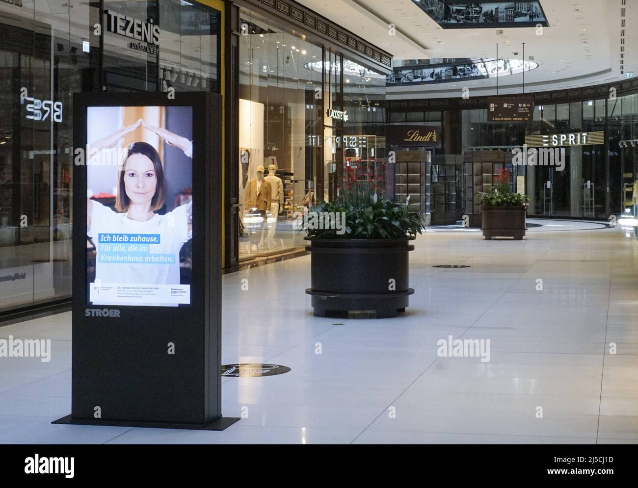 "Closed ""Mall of Berlin"" shopping center. Public life in Germany has ...