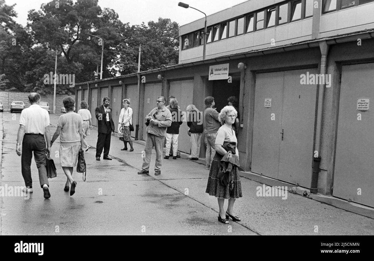 Reconstruction reunification economy hi-res stock photography and ...