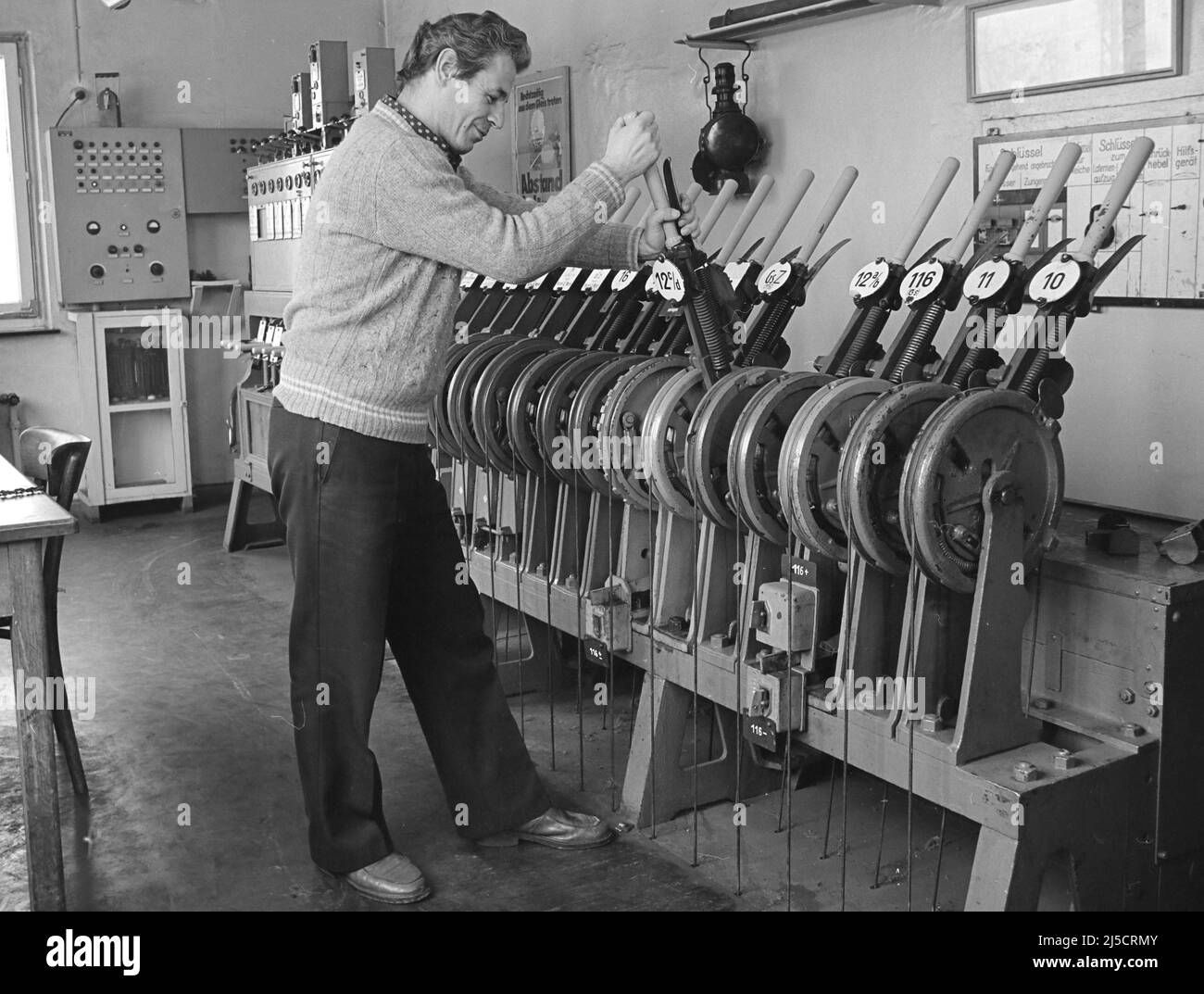 Mechanical signal box hi-res stock photography and images - Alamy