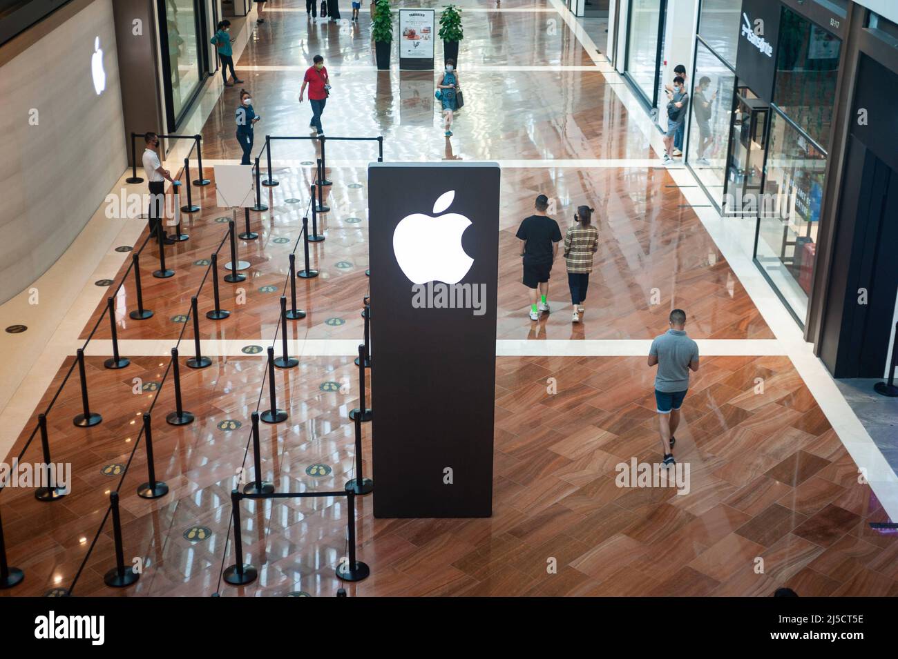 Oct. 16, 2020, Singapore, Republic of Singapore, Asia - People outside ...