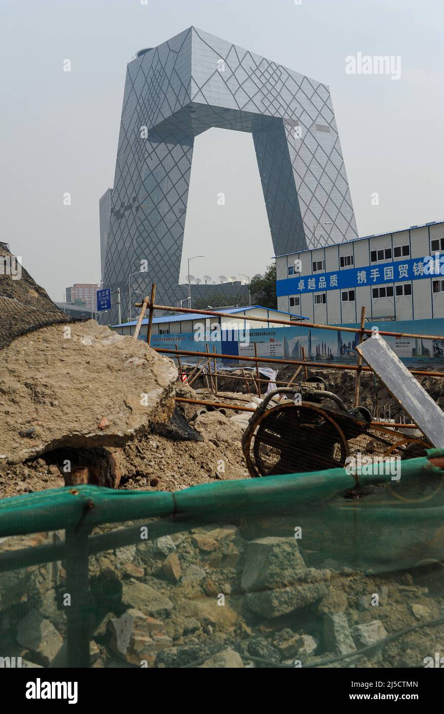16.08.2012, Beijing, China, Asia - A construction site in the Guomao ...