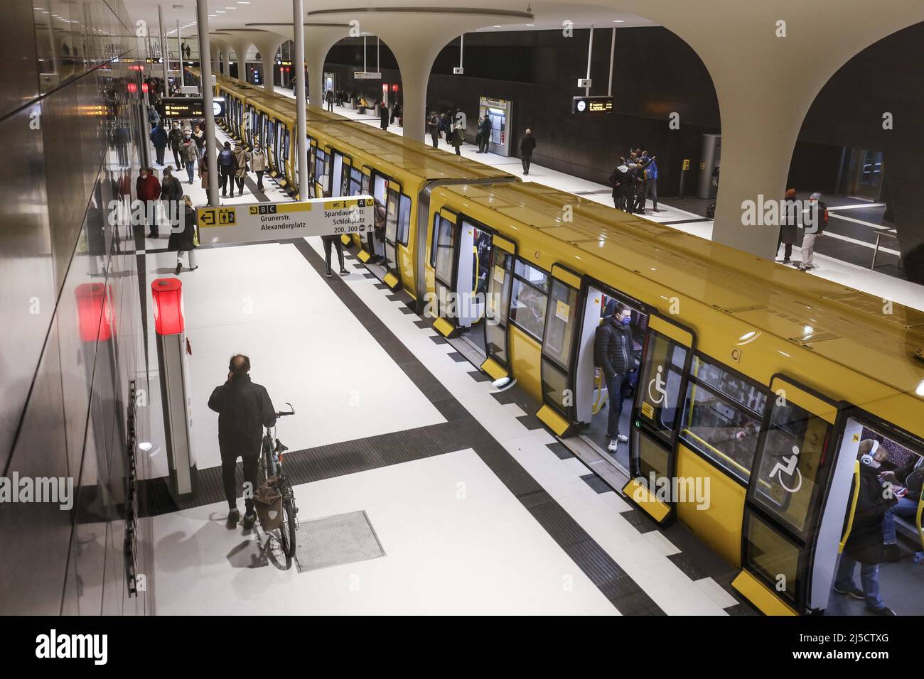 "Berlin, DEU, 05.12.2020 - Subway train of line U5 in the newly opened ...