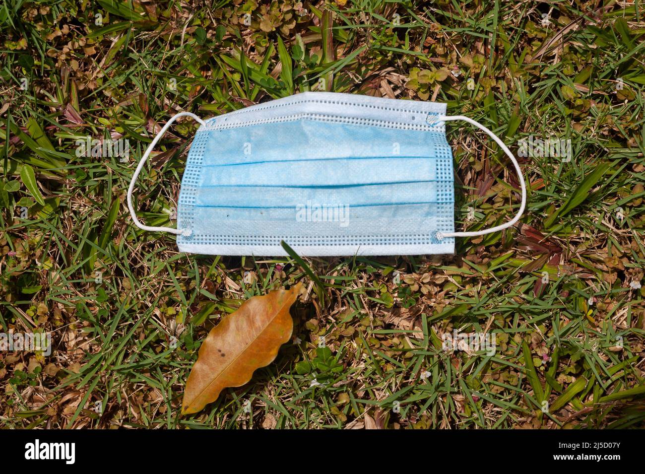 02/18/2021, Singapore, Republic of Singapore, Asia - A discarded and ...