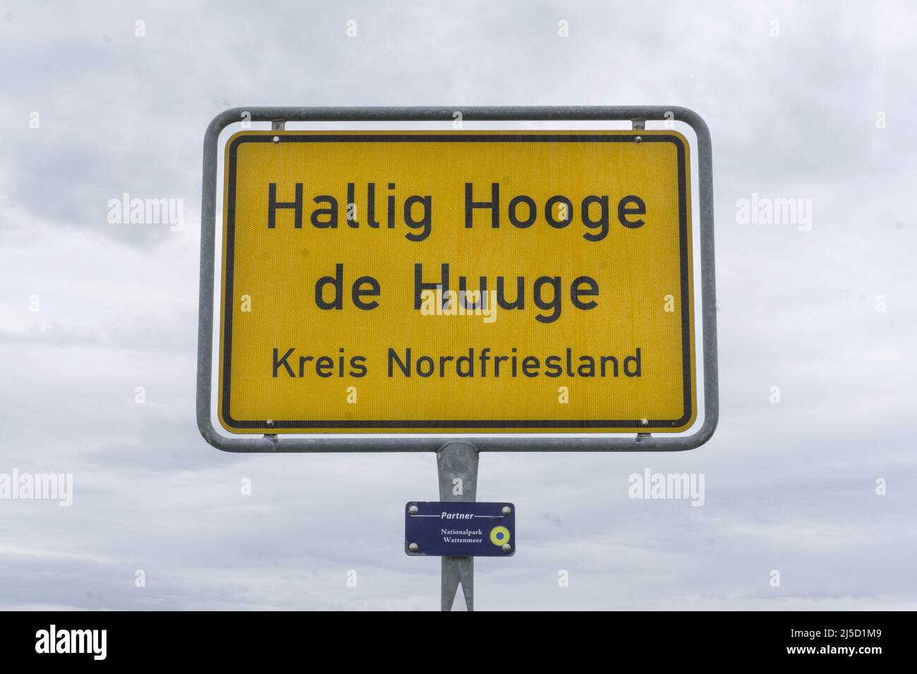 Hallig Hooge, 24.05.2021 - Place name sign Hallig Hooge. [automated ...