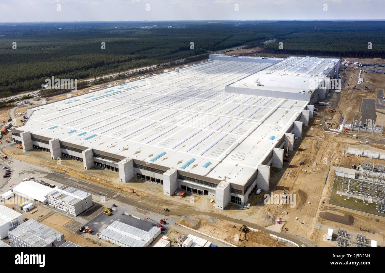 Gruenheide, 25.06.2021 - Aerial view of the Tesla Gigafactory ...