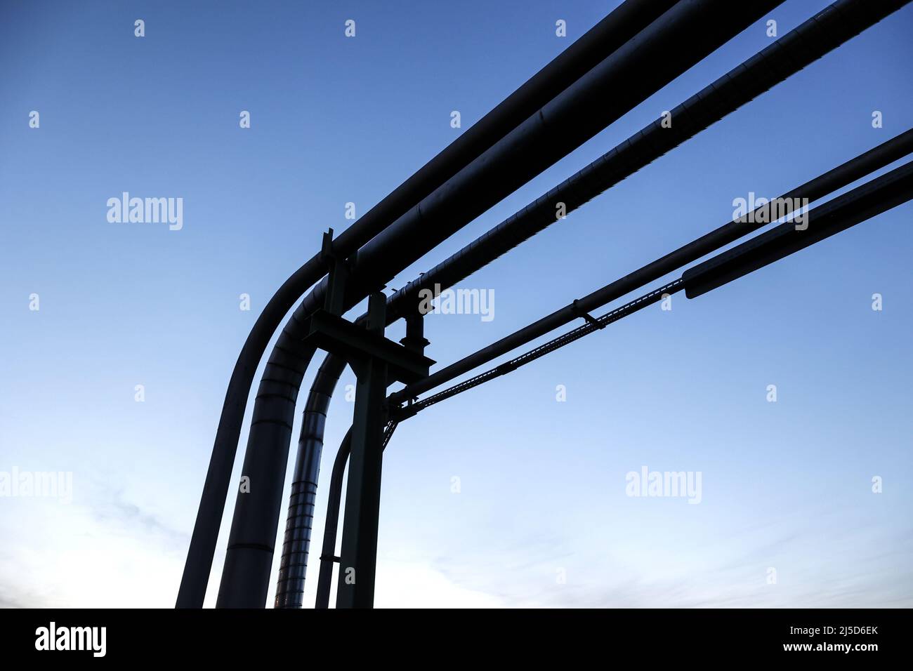 Refinery bp gelsenkirchen hi-res stock photography and images - Alamy