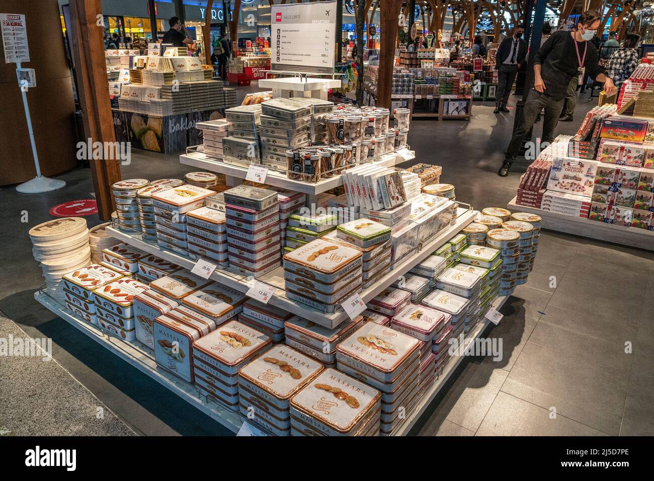 Istanbul, Turkey. 21st Apr, 2022. Traditional Turkish souvenirs on ...