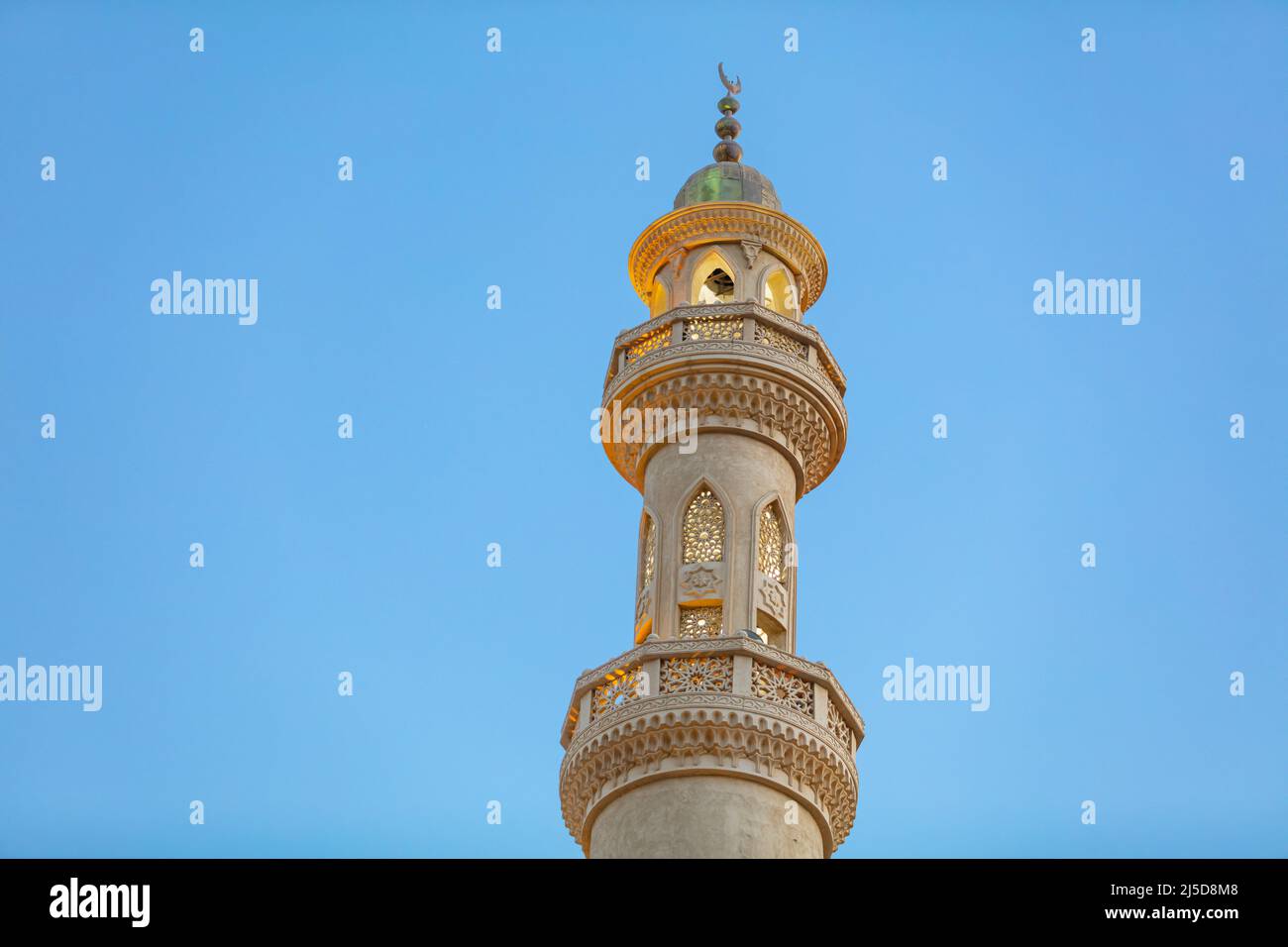 El mina masjid hi-res stock photography and images - Alamy
