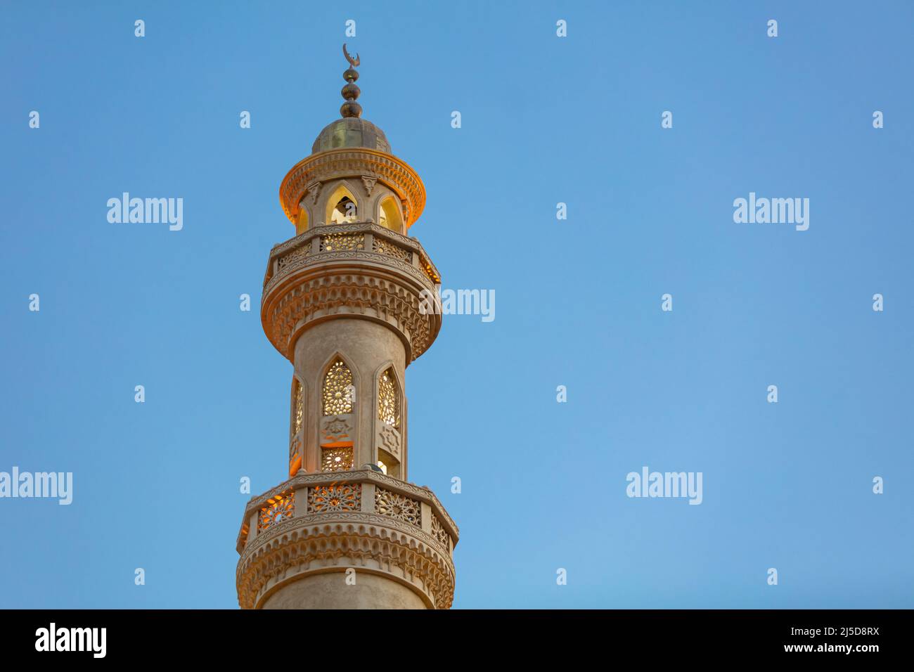 El mina masjid hi-res stock photography and images - Alamy