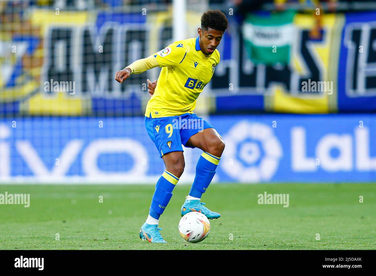 Anthony Lozano of Cadiz CF during the La Liga match between Cadiz CF ...