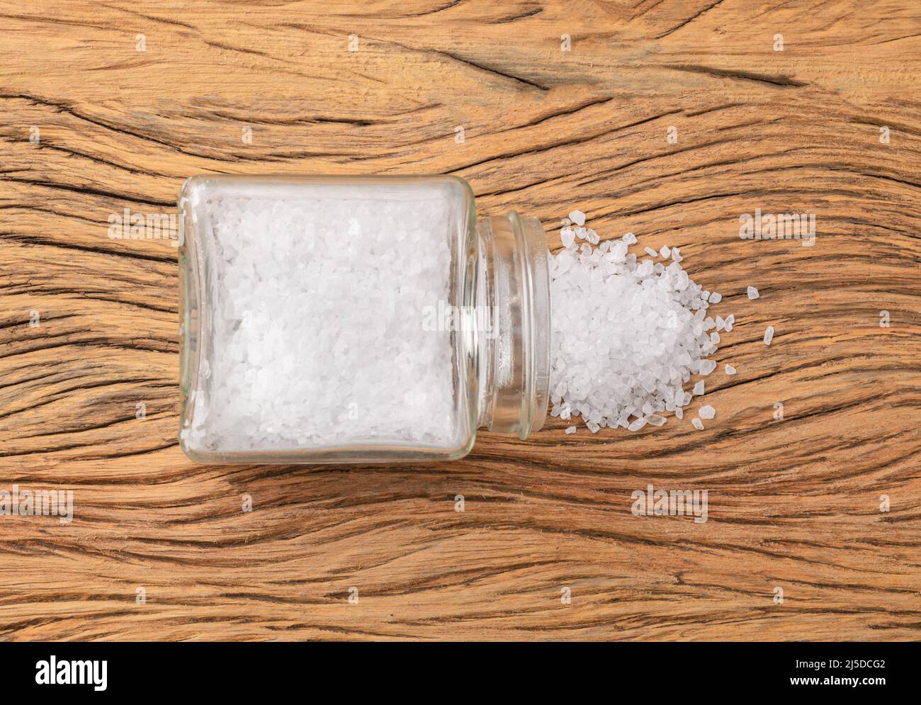Pure white table salt hi-res stock photography and images - Alamy