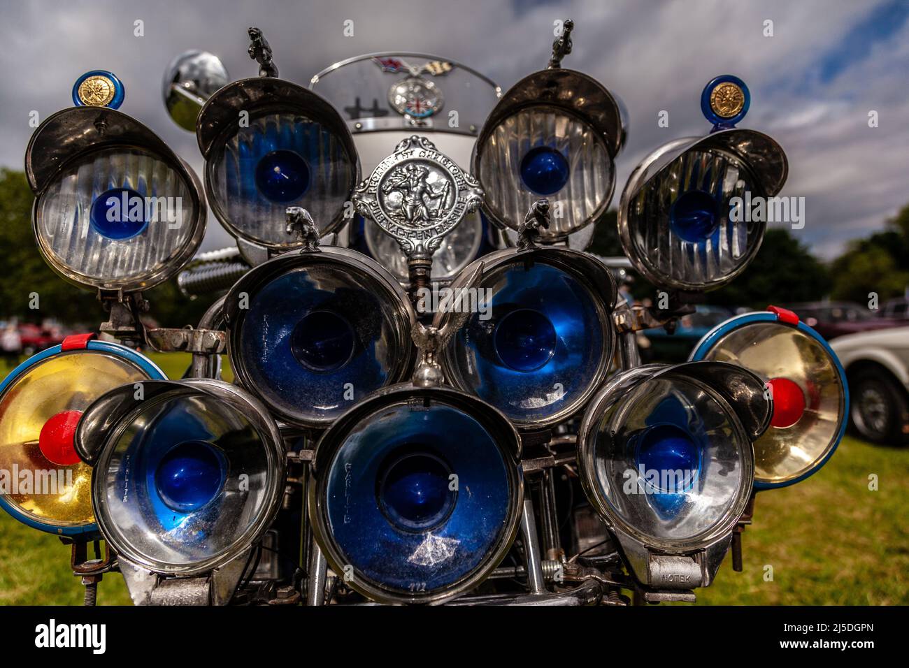 Mod style hi-res stock photography and images - Alamy