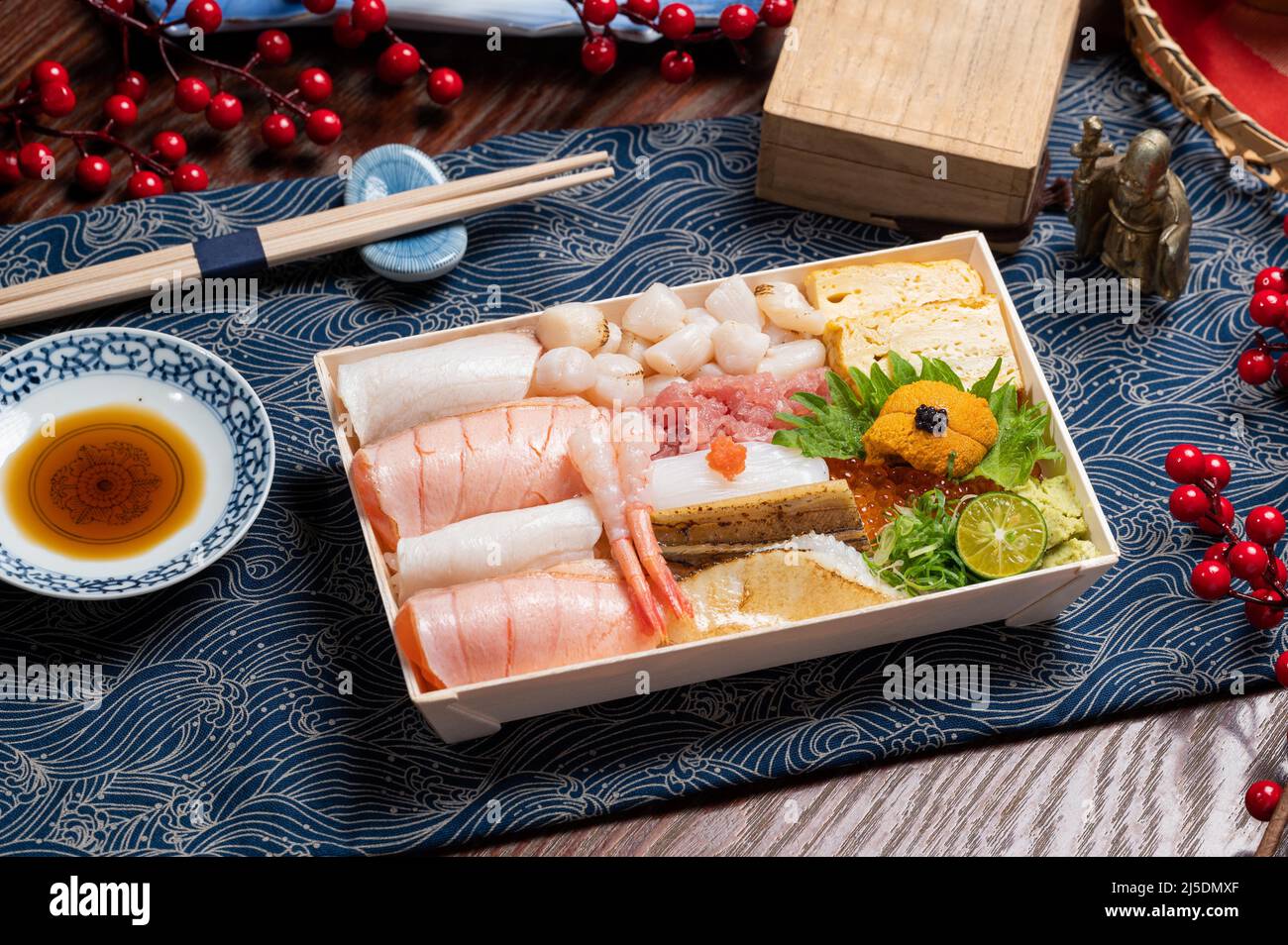 Mixed fish belly seafood don hi-res stock photography and images - Alamy
