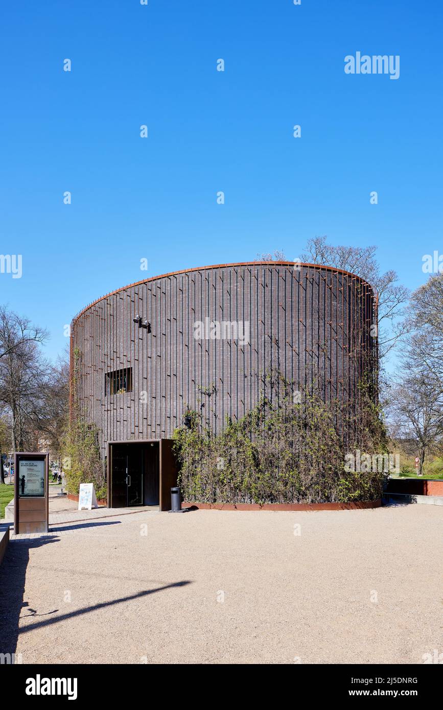 Museum of the resistance hi-res stock photography and images - Alamy