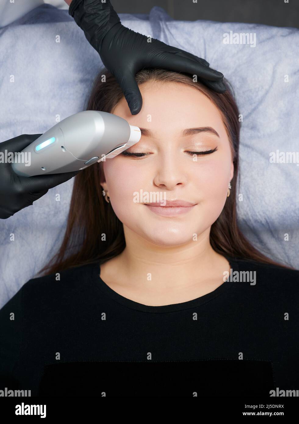 Ultrasonic sensor hi-res stock photography and images - Alamy