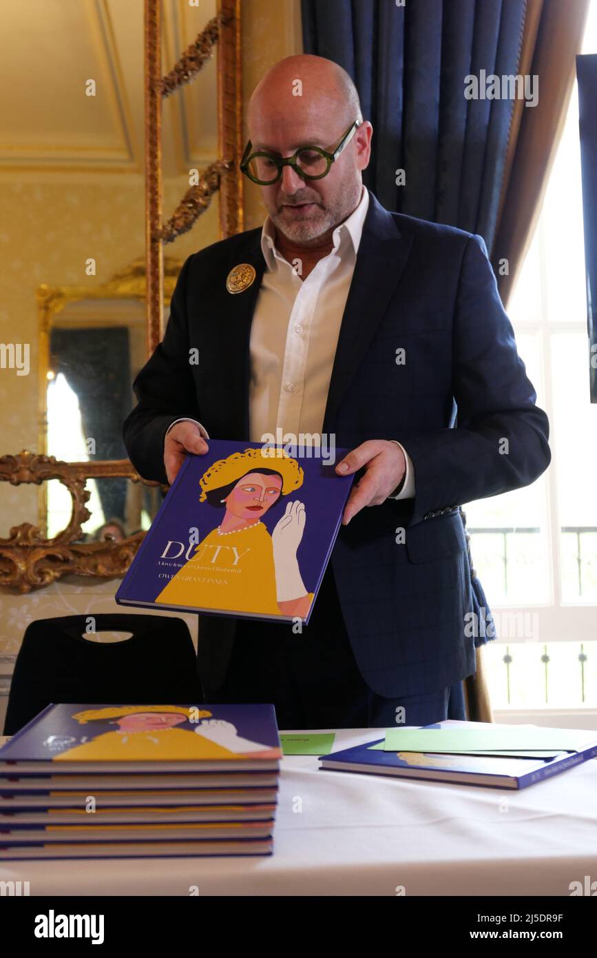 DUTY : A Love Letter to Queen Elizabeth 11 . New fine art hardback book ...