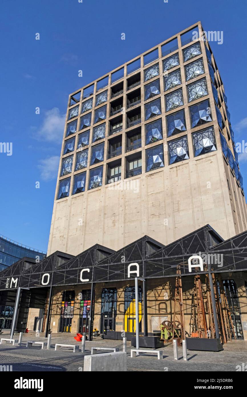 Zeitz Museum of Contemporary Art Africa / Zeitz MOCAA in the Silo ...