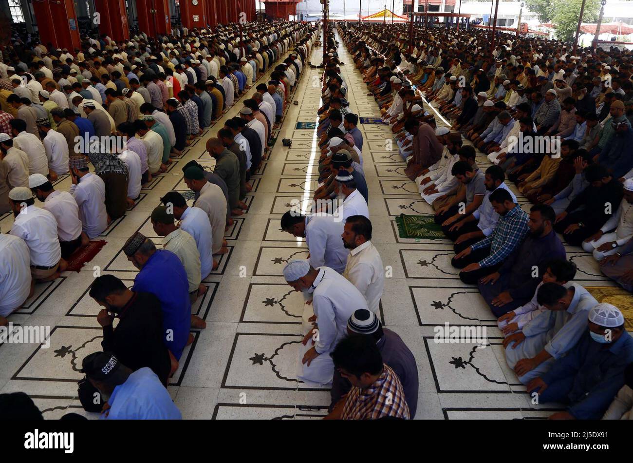 Gujranwala, Pakistan. 22nd Apr, 2022. Faithfull Muslims are offering ...