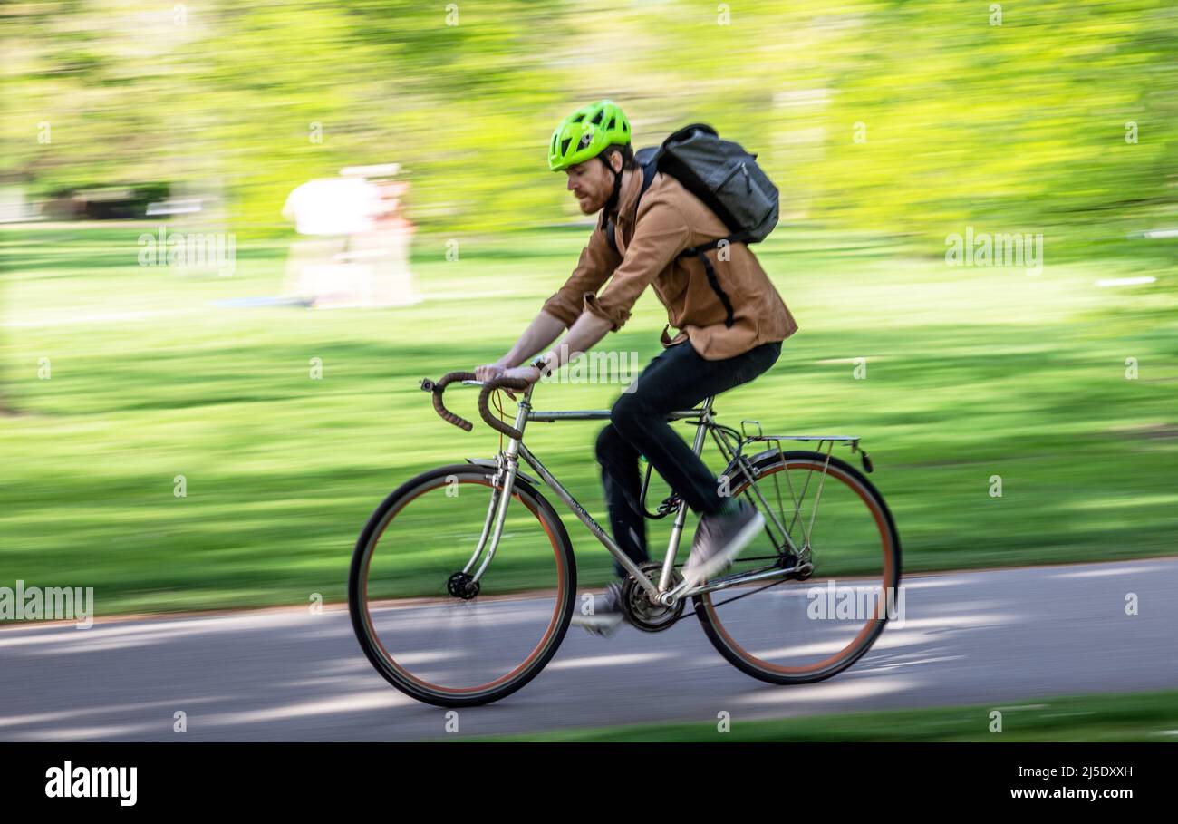 Cycling in the spring sunshine hi-res stock photography and images - Alamy