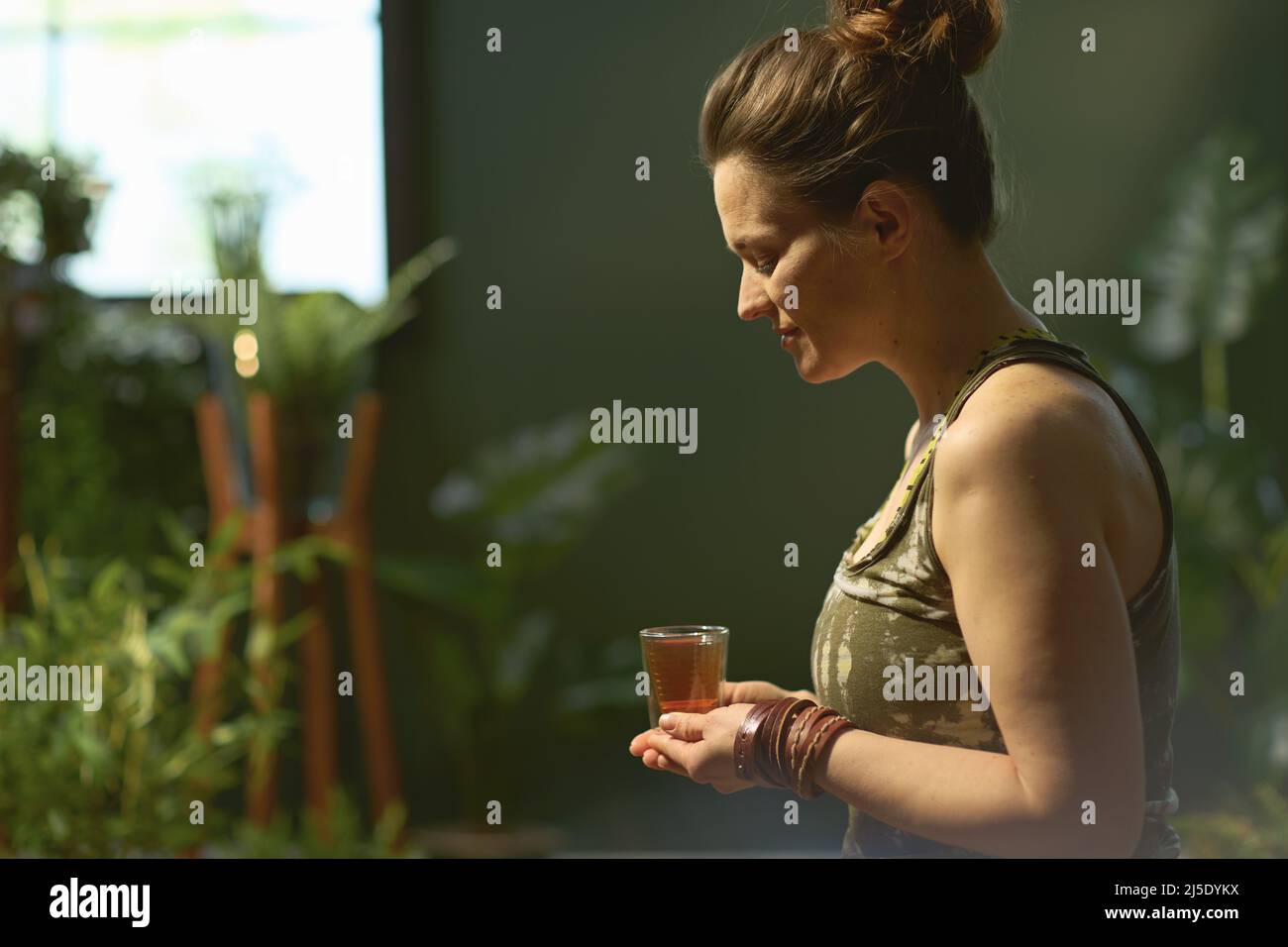Private aged care home hi-res stock photography and images - Alamy