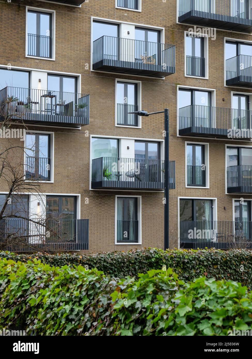 Facade of a modern apartment building in London, UK Stock Photo - Alamy