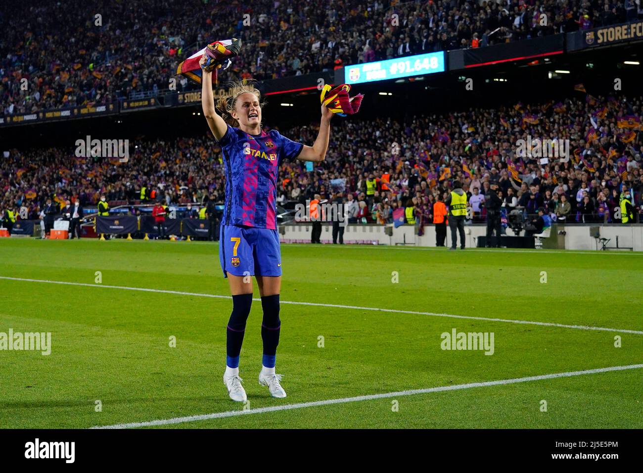 Caroline Graham Hansen of FC Barcelona celebrates the victory at full ...