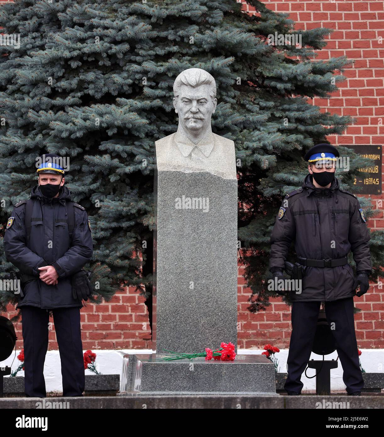 Josef Stalin Tomb Image