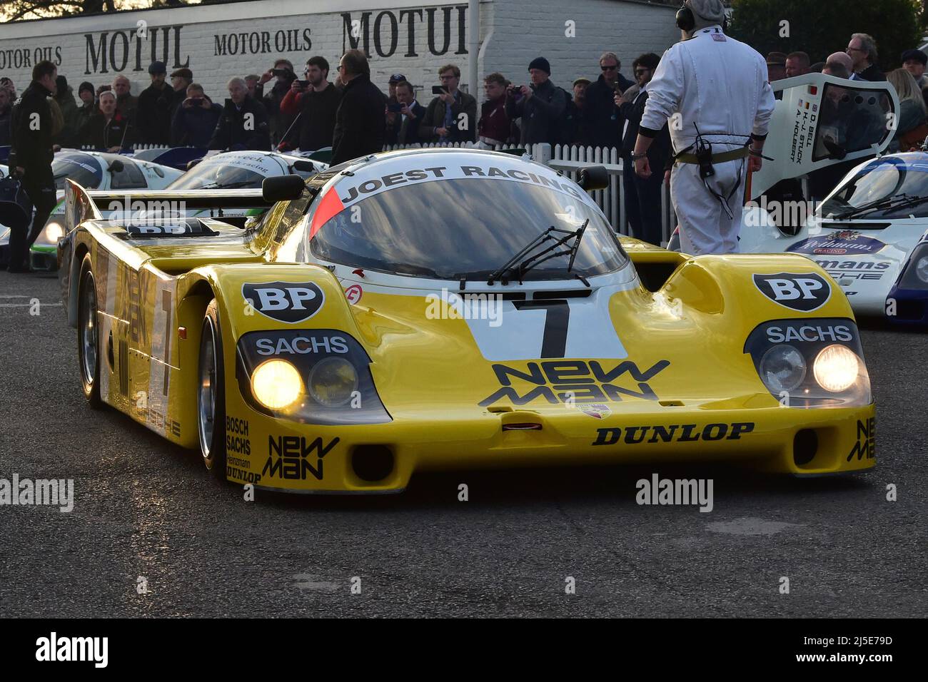 Porsche 956 waiting on the grid, Starting life in 1982 the Porsche 956 ...