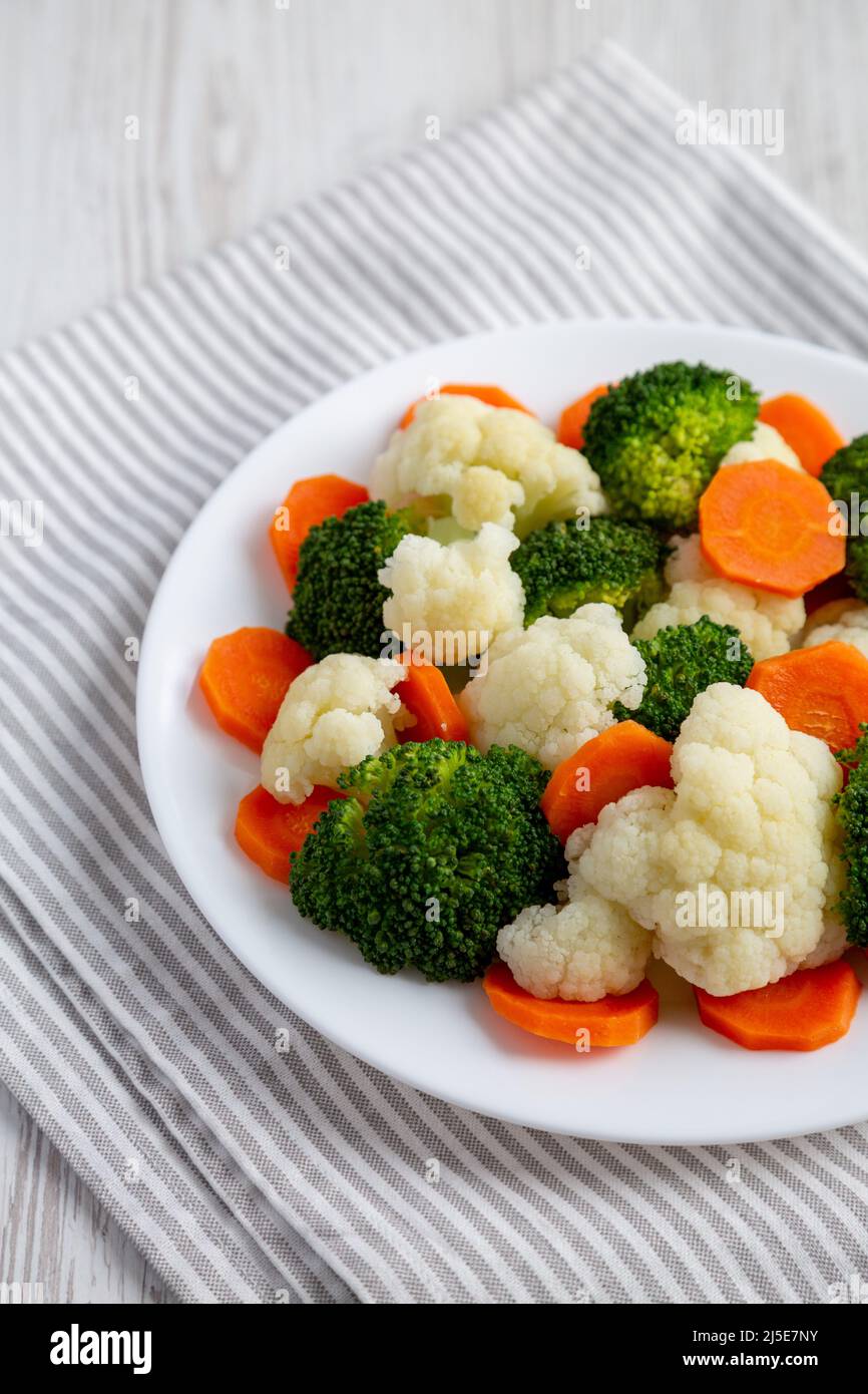 Mixed Organic Steamed Vegetables (Carrots, Broccoli and Cauliflower) on ...
