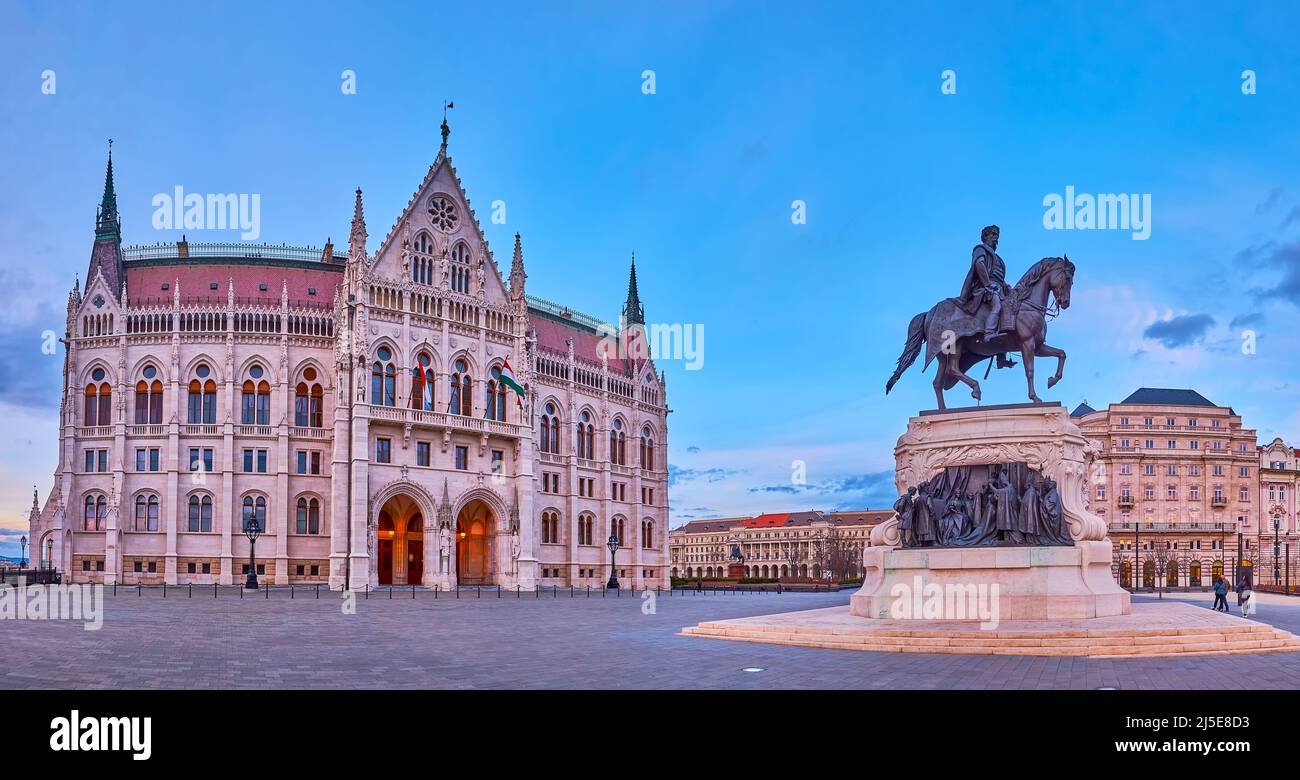 Panorama of Lajos Kossuth Square with imressive Parliament building and ...