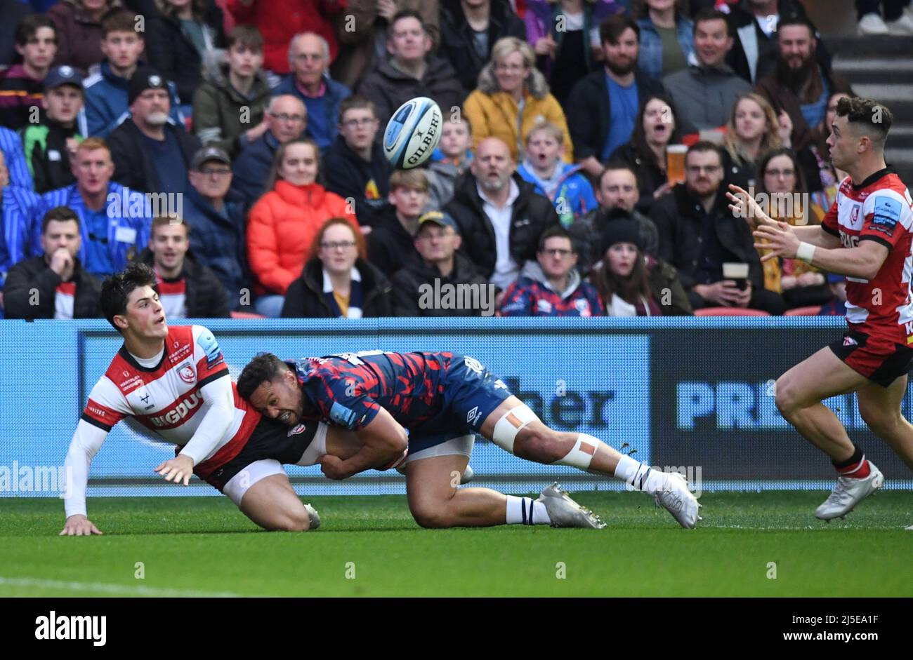 Bristol, UK. 22nd Apr, 2022. 22nd April 2022, Ashton Gate Stadium ...