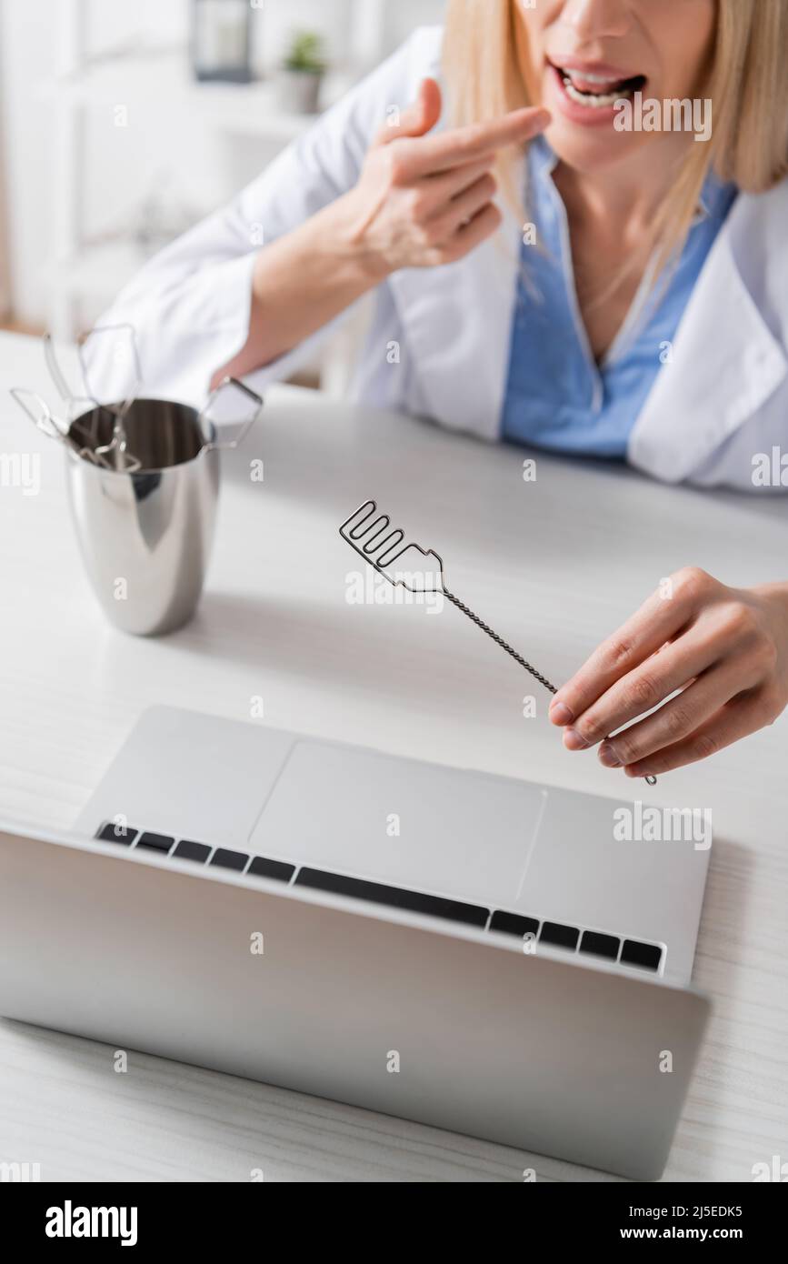 Finger probe hi-res stock photography and images - Alamy