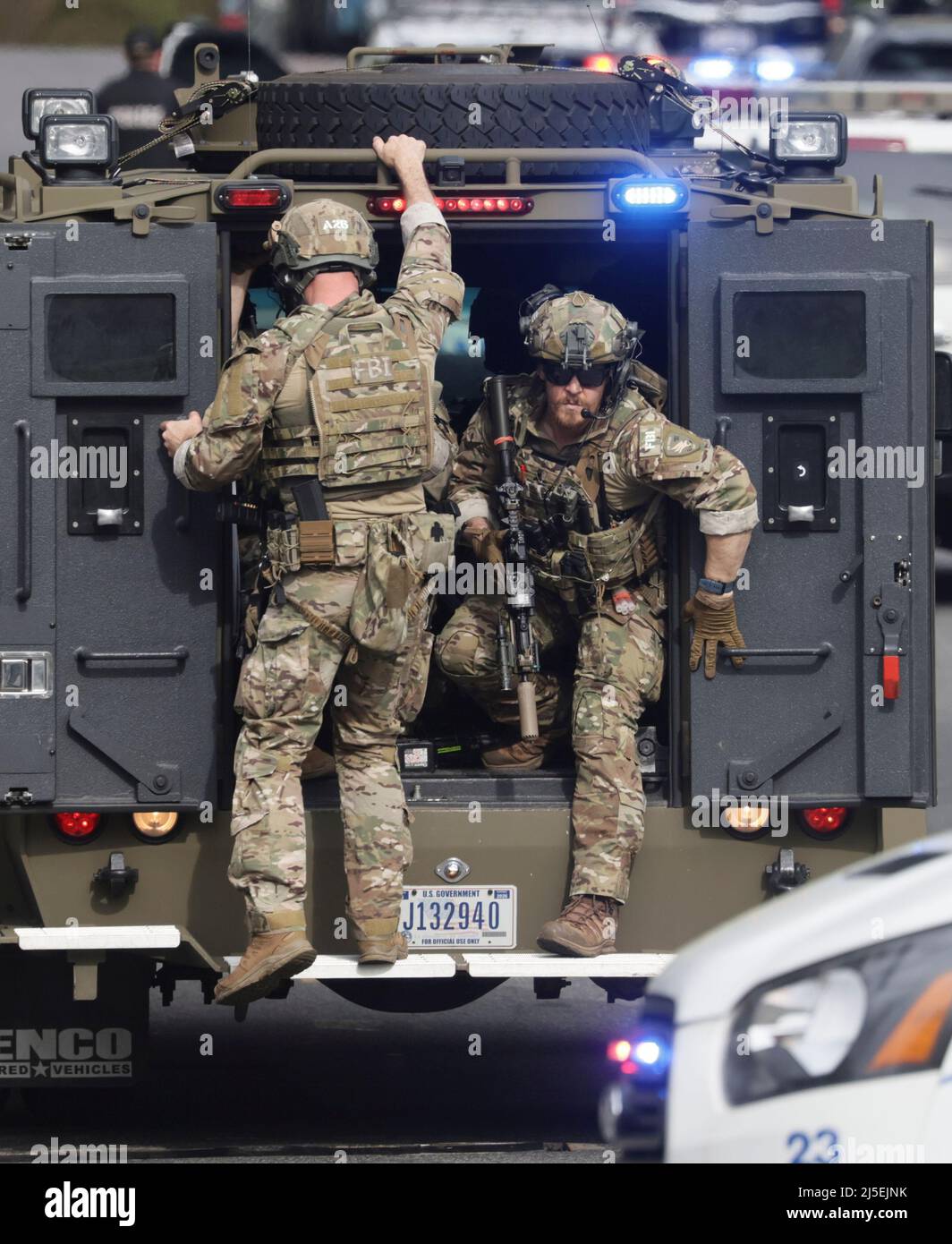 Fbi tactical hi-res stock photography and images - Alamy