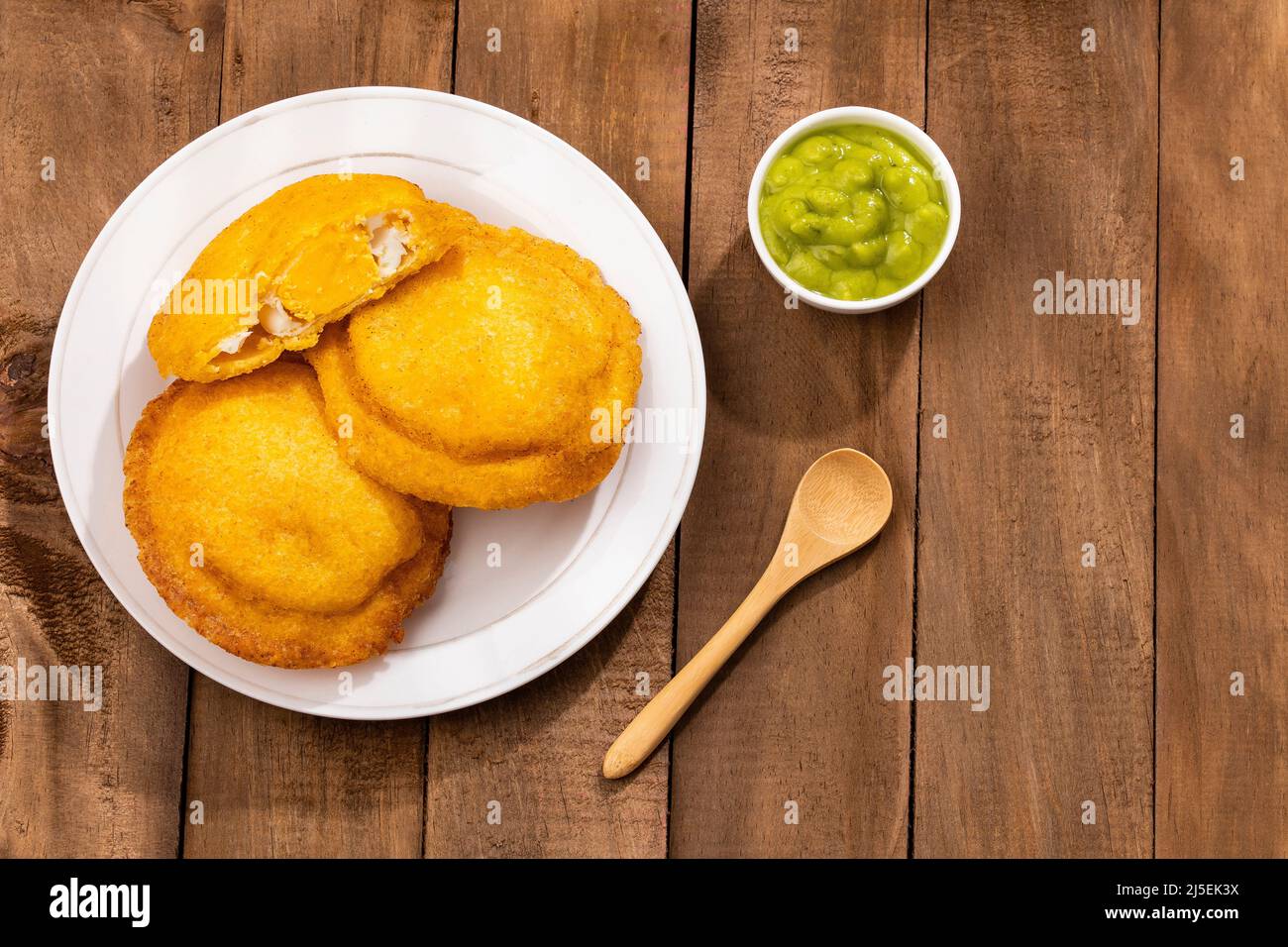 Fried egg arepa - Traditional Colombian food Stock Photo - Alamy