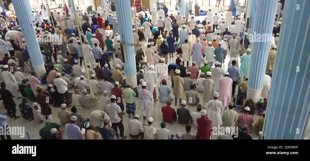 Dhaka 2022 jummah hi-res stock photography and images - Alamy