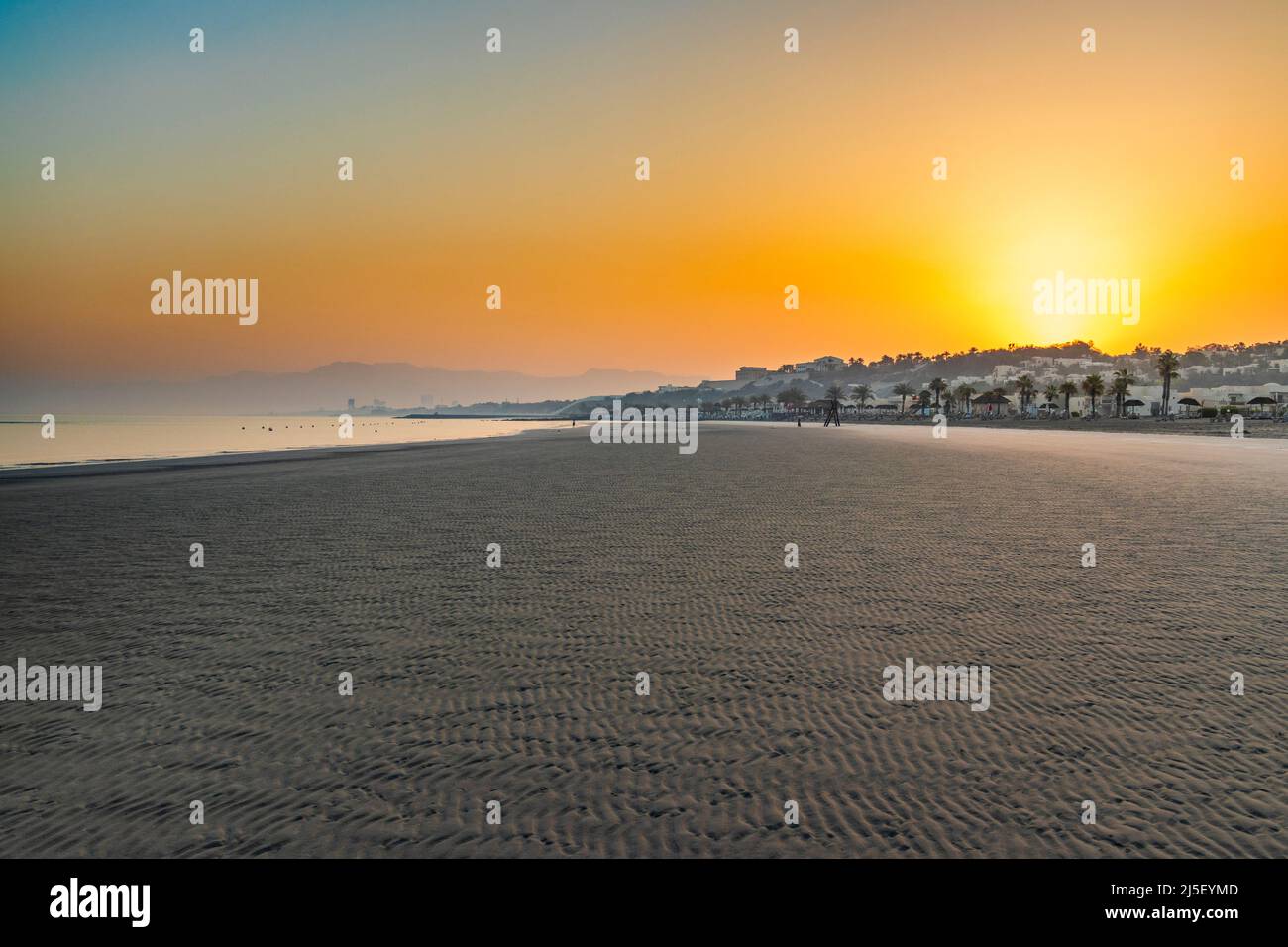 Early morning hour by the beach Stock Photo - Alamy