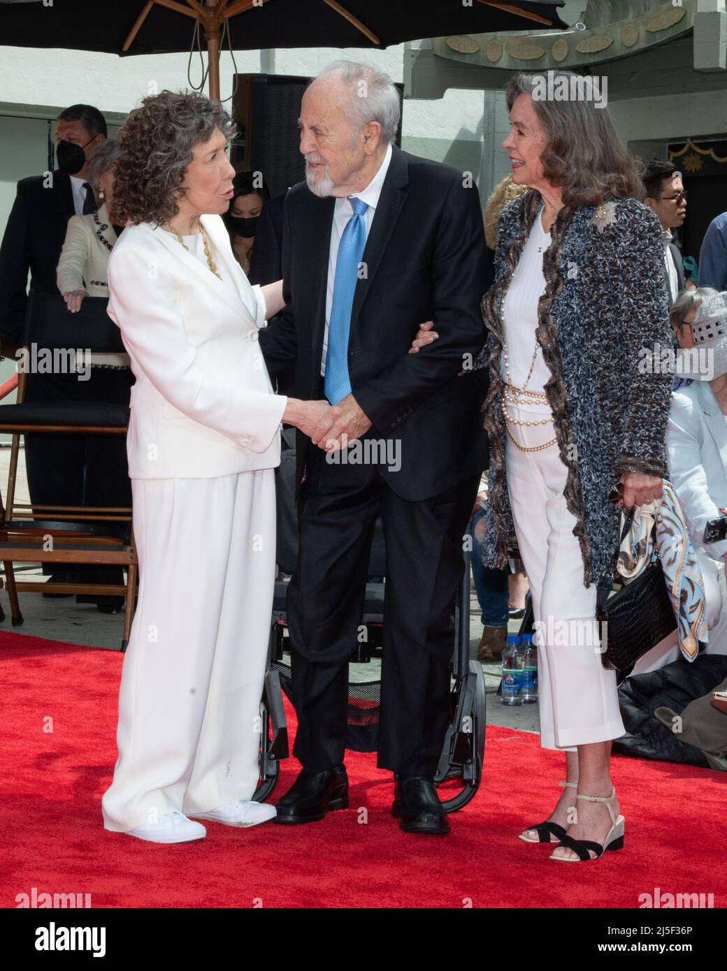 22 April 2022 - Los Angeles, California - Lily Tomlin, George Slaughter ...