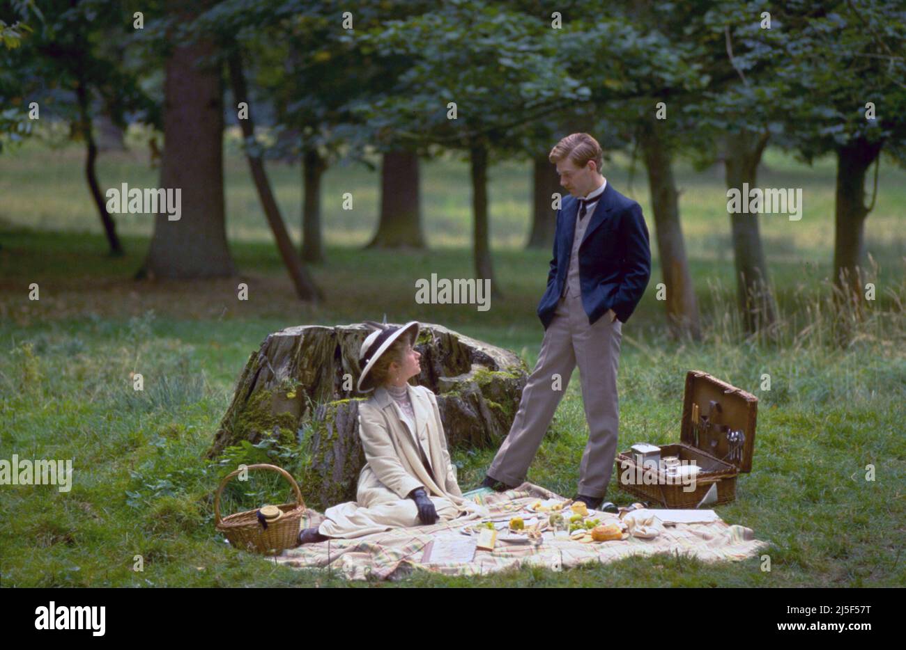 HELEN MIRREN and KENNETH BRANAGH in COMING THROUGH (1988), directed by ...